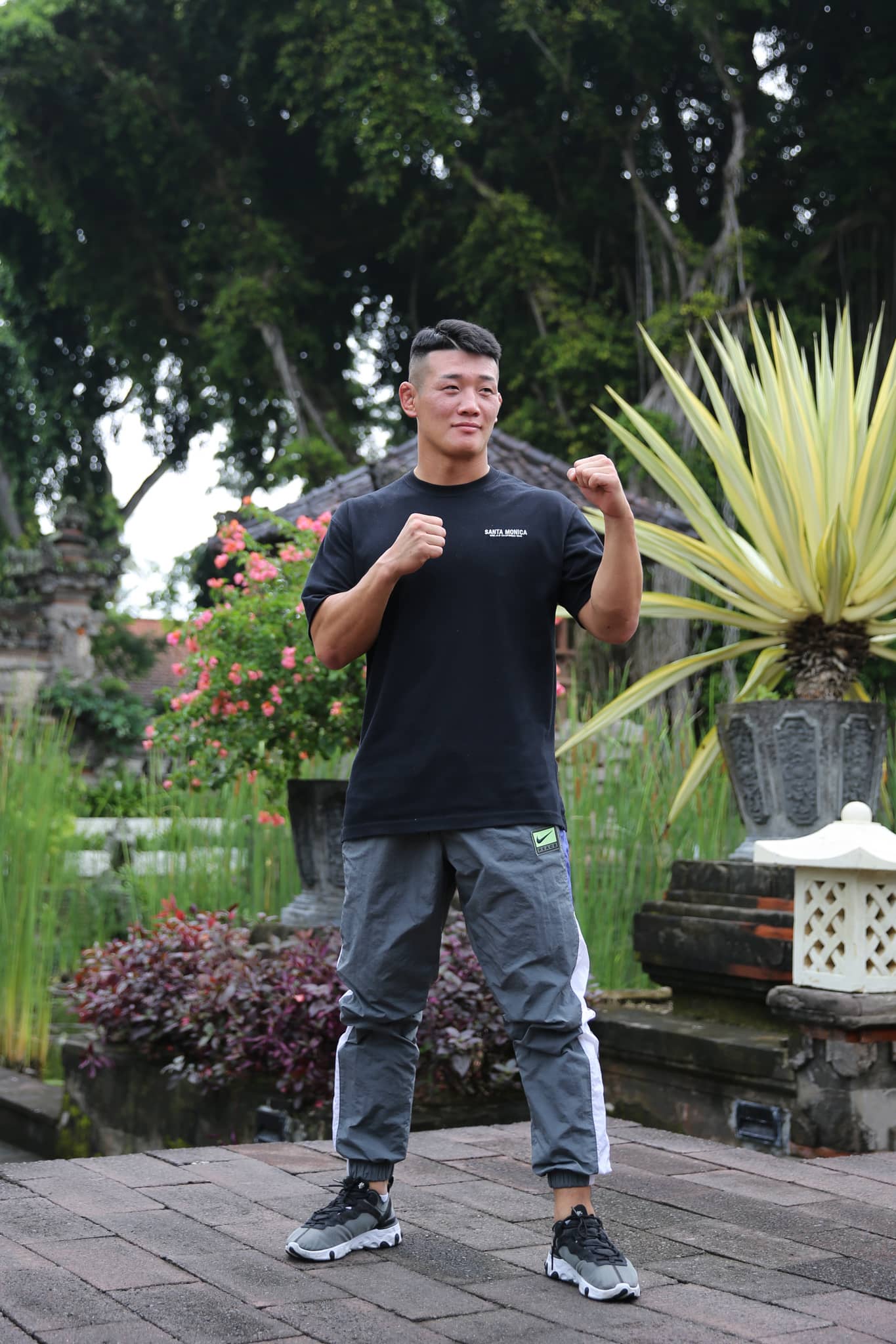 BRAVE CF superstars from around the world arrive in Bali for a historic ...